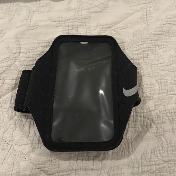 Nike | Cell Phones & Accessories | Nike Cellphone Case Armband | Poshmark